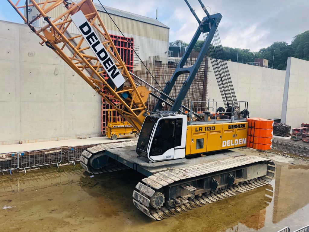 Liebherr LR1130 130t Crawler Crane for sale - Delden Cranes
