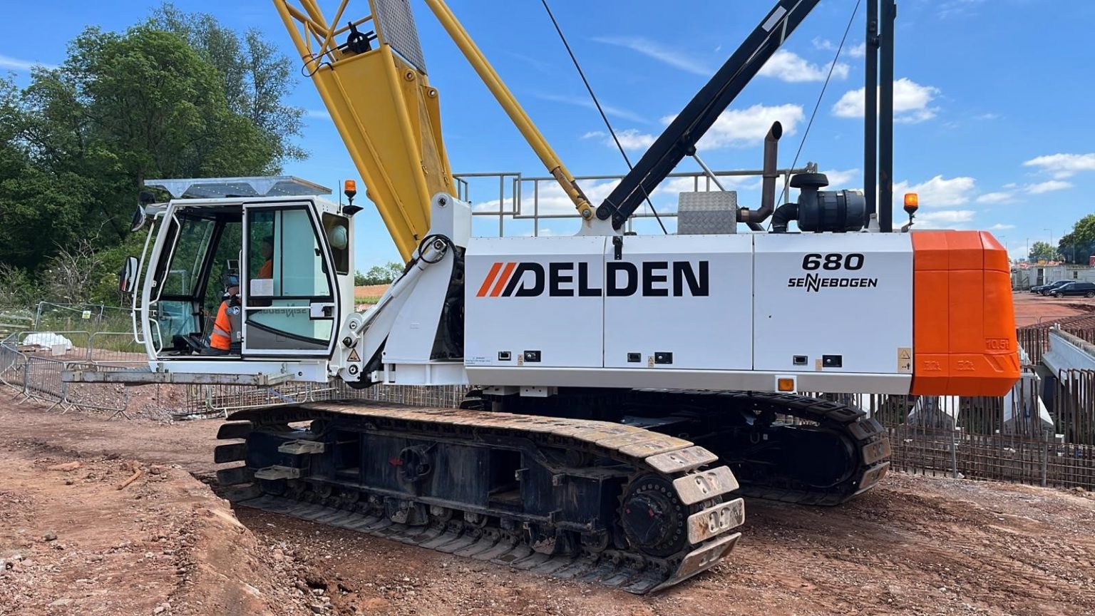 Sennebogen 680 80t Crawler Crane for sale - Delden Cranes